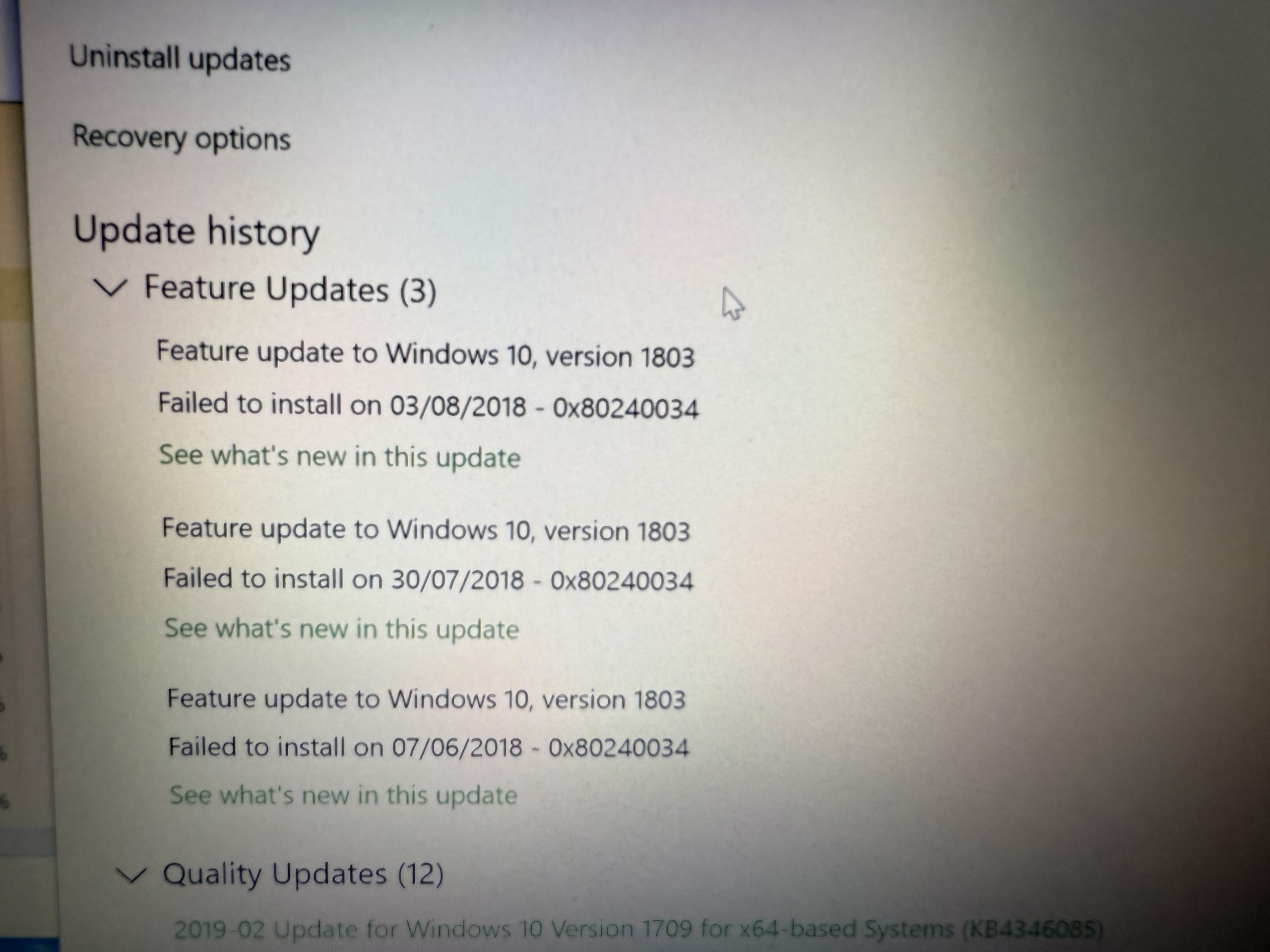 Topic: Upgrading Windows 10 Home from 1709 to 22H2 stuck @ AskWoody